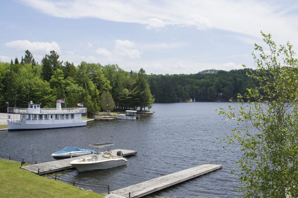 Family Weekend Getaway Guides - Enchanted Forest Water Safari